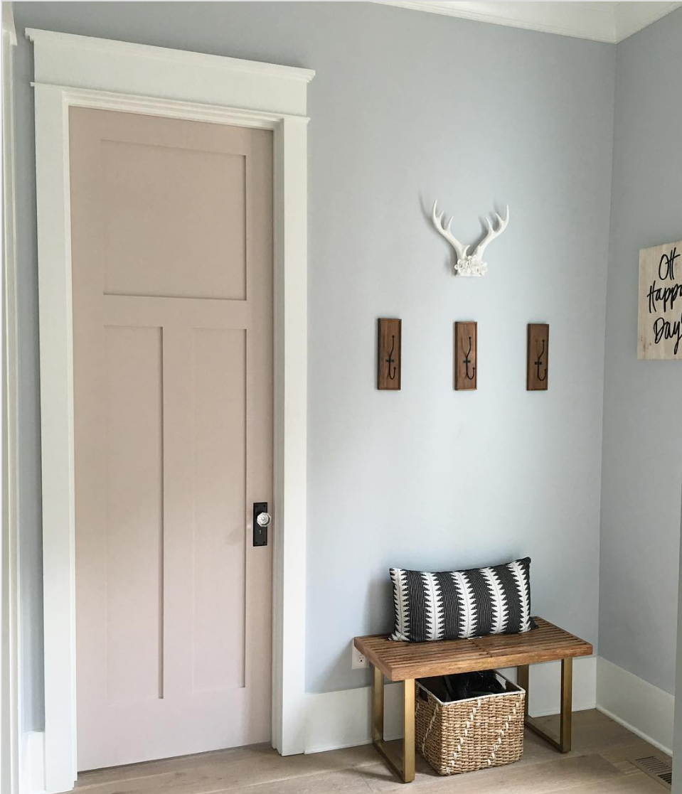 12 Sherwin Williams Non-White Interior Door Paint Colors - NISH