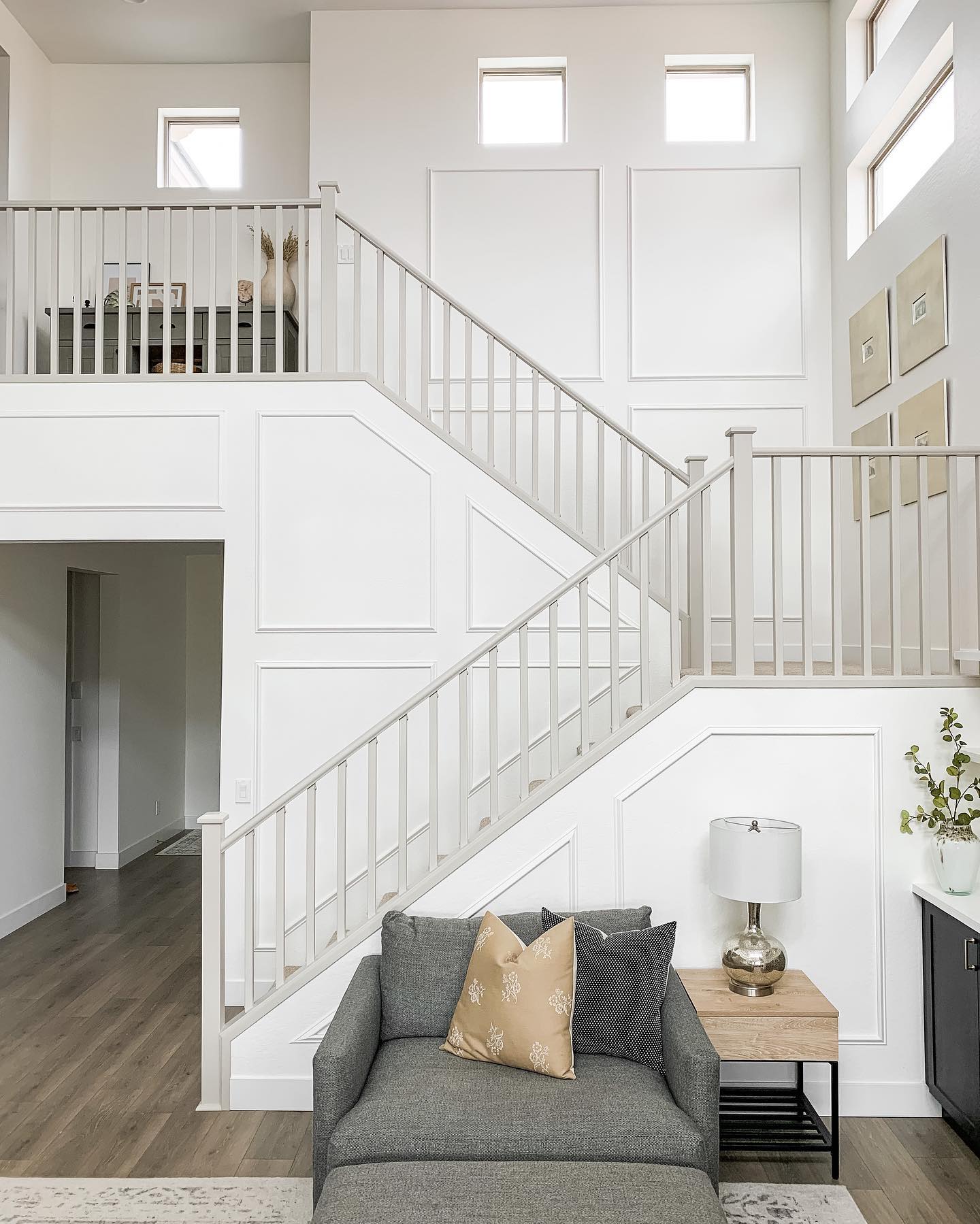 12 BEST Benjamin Moore White Paint Colors - NISH